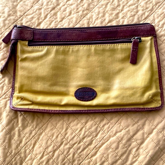 Fossil | Bags | Fossil Small Travel Bag | Poshmark